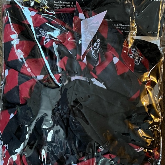 Sprit Halloween | Costumes | Spirit Halloween Sinister Jester Halloween ...